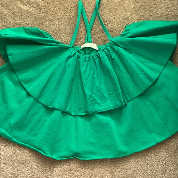Zara | Shirts & Tops | Green Layered Blouse Ruffle Like Design With ...